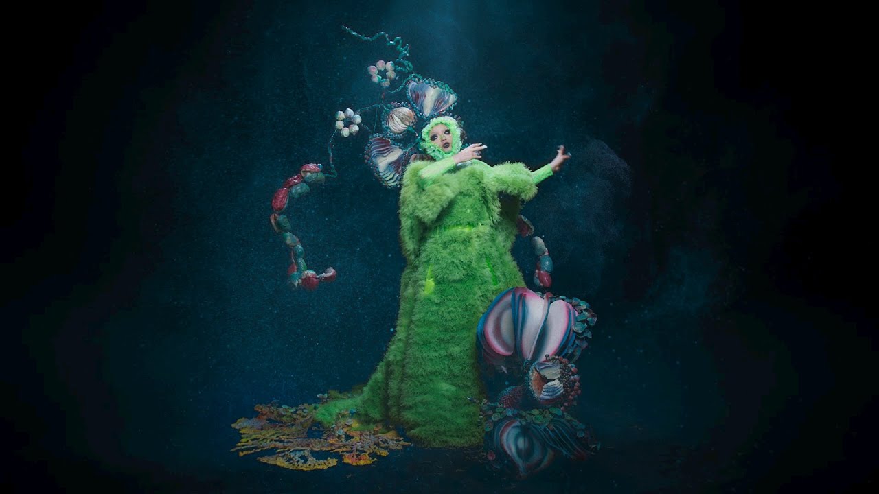 'atopos': Björk debuts new single and video - PalabasTayo